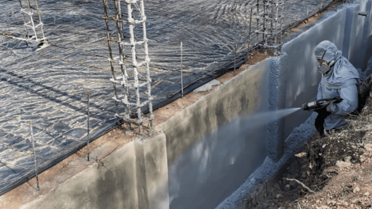 Revolucionando la Construcción: La Poliurea como Solución a la Corrosión | PAXCON Industrial ...